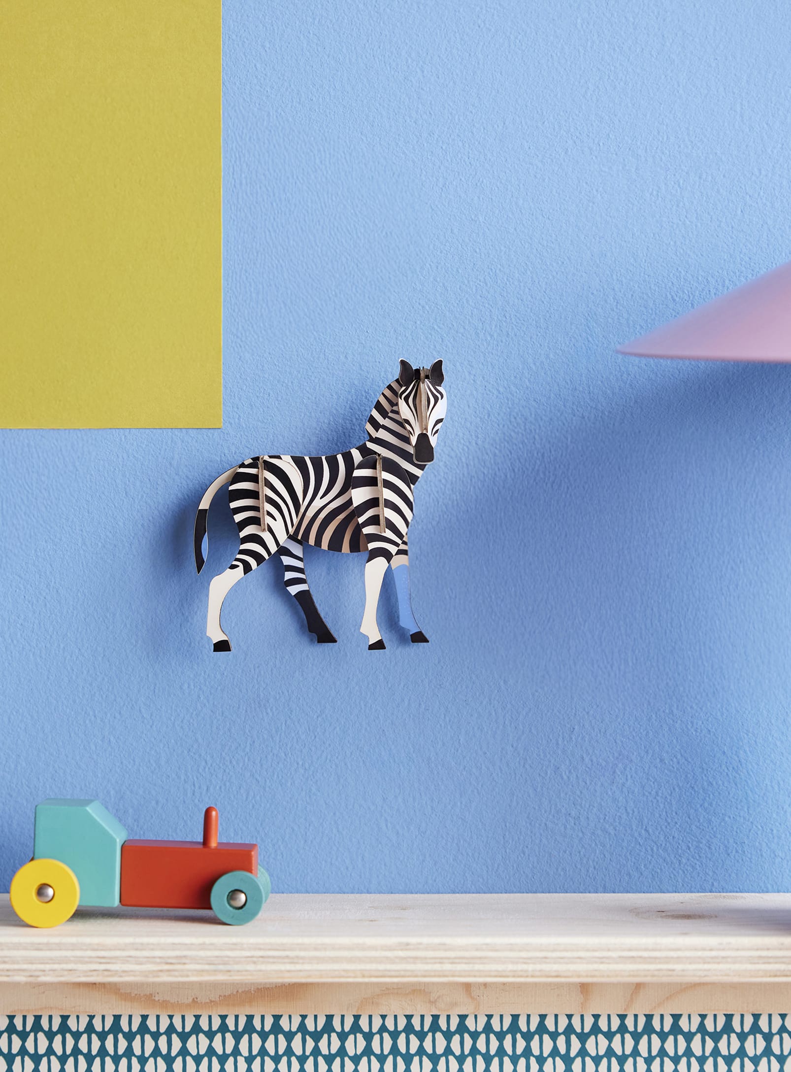 Zebra: Cardboard Wall Decoration - Studio Roof – Nüspace